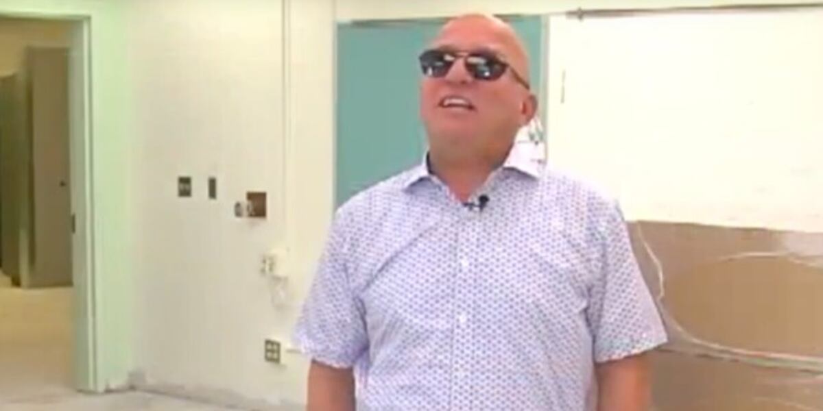 Duncan Middle School principal arrested on battery charge Duncan Middle School principal arrested on battery charge